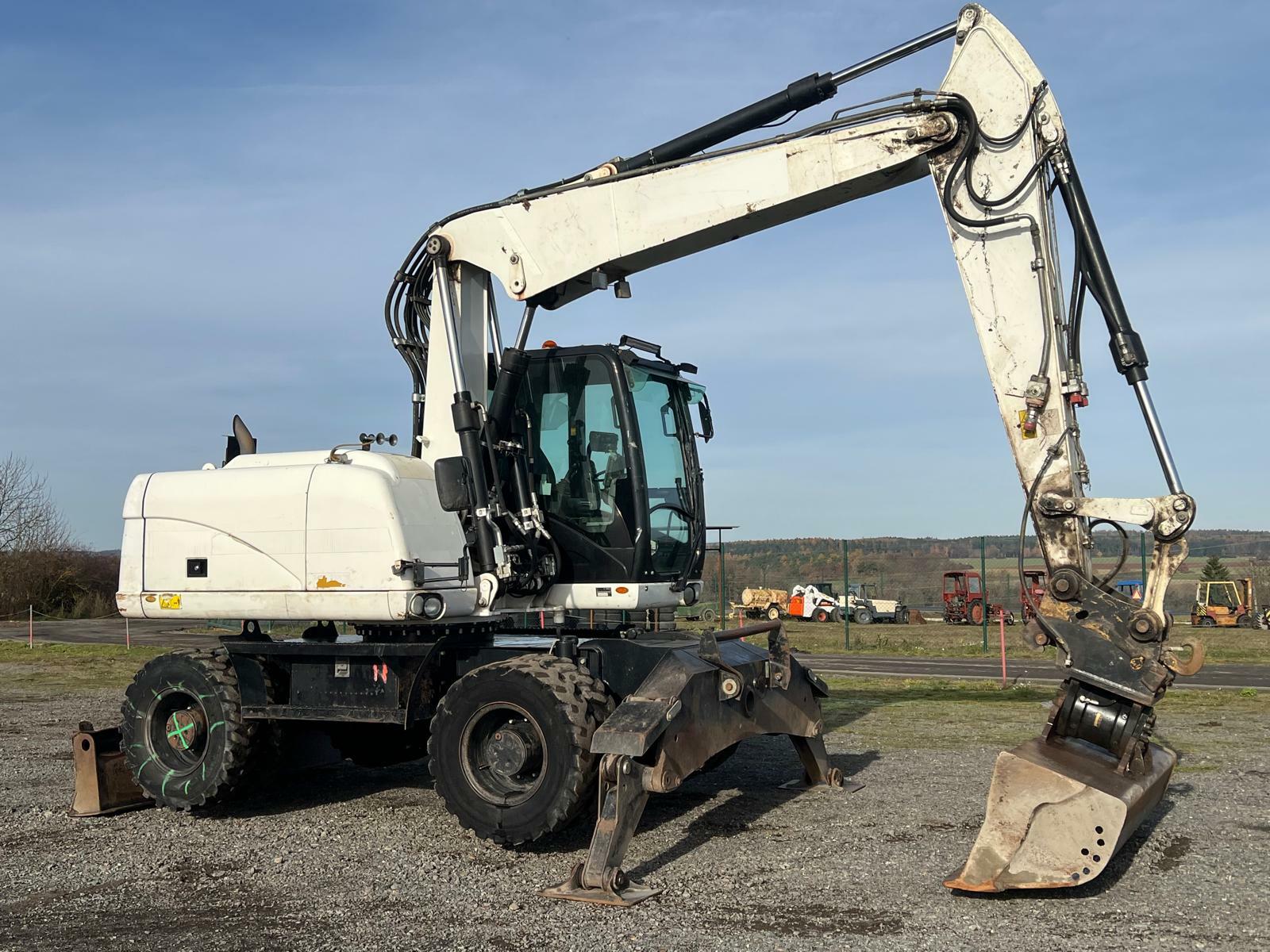 CATERPILLAR M 313 D - STROJ V SUPER STAVU / Kolové rypadlo / Nabídky ...