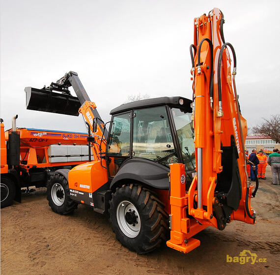 Confort EX je varianta Manitou Manihoe MLB625 T pro Českou republiku ...
